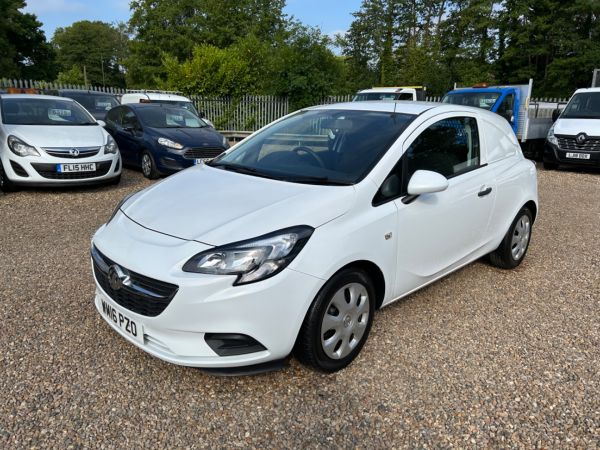 S Howard Commercials Ltd :: Small Vans