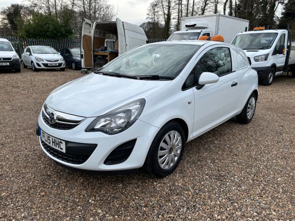 S Howard Commercials Ltd :: Small Vans